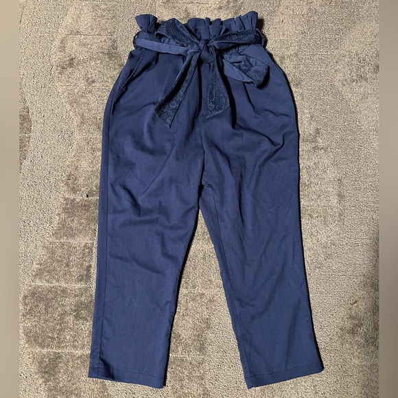 LIZ LISA | Pants & Jumpsuits | Liz Lisa Navy Blue Paper Bag Capri Pants ...